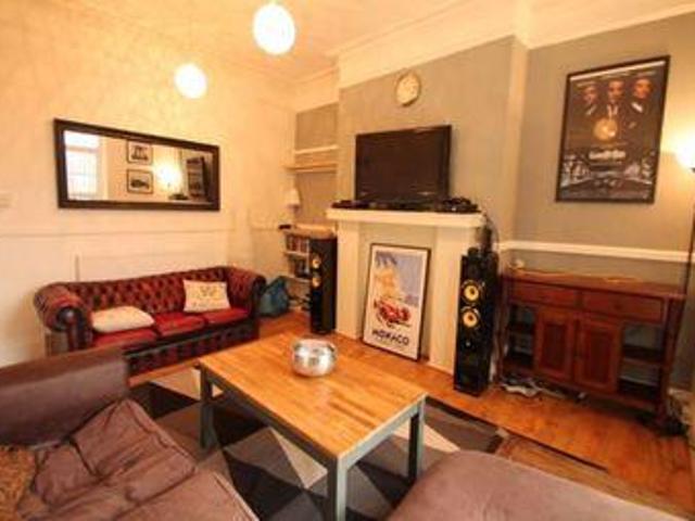 6 Bedrooms Terraced house for rent in Hyde Park Road, Hyde Park, Leeds LS6