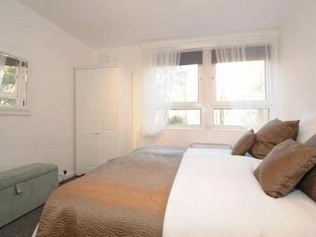 6 Bedrooms Terraced house for rent in Keppel Road, East Ham E6