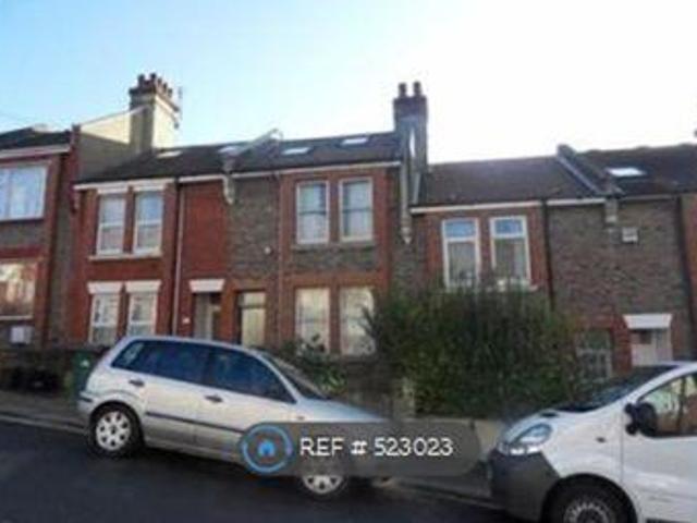6 Bedrooms Terraced house for rent in Ladysmith Road, Brighton BN2
