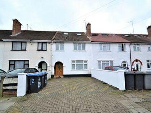 6 Bedrooms Terraced house for rent in Review Road, Neasden, London NW2