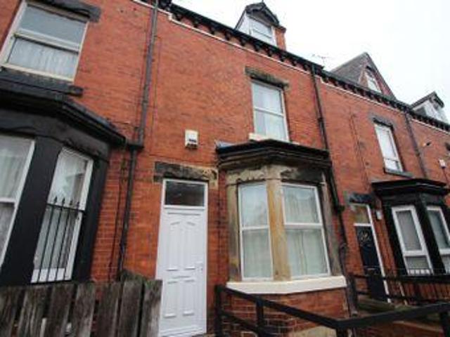 6 Bedrooms Terraced house for rent in Ridgeway Terrace, Woodhouse, Leeds LS6