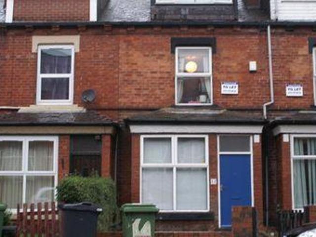 6 Bedrooms Terraced house for rent in Royal Park Avenue, Hyde Park, Leeds LS6