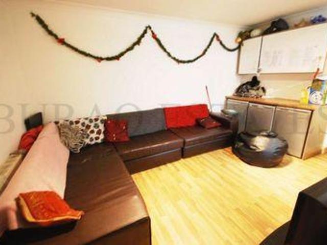 6 Bedrooms Terraced house for rent in Talbot Road, Fallowfield, 6 Bed M14