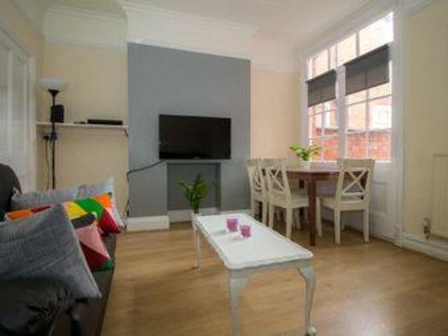 6 Bedrooms Terraced house for rent in Thompson Road, Sheffield S11