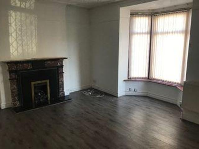 6 Bedrooms Terraced house for rent in Victor Road, Bradford BD9