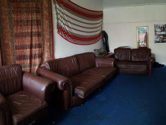 6 Bedrooms Terraced house for rent in Wellington, Fallowfield, Manchester M14
