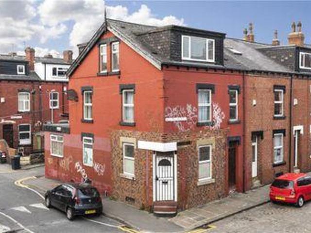 6 Bedrooms Terraced house for sale in Welton Mount, Leeds, West Yorkshire LS6
