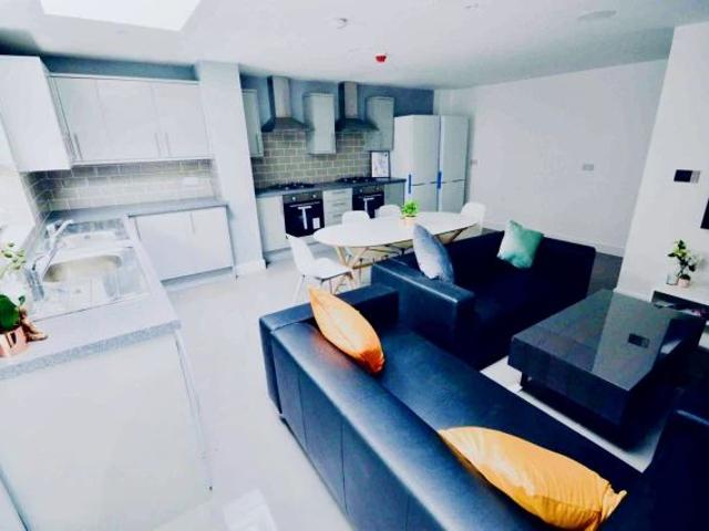 6 Beds 0 Baths
