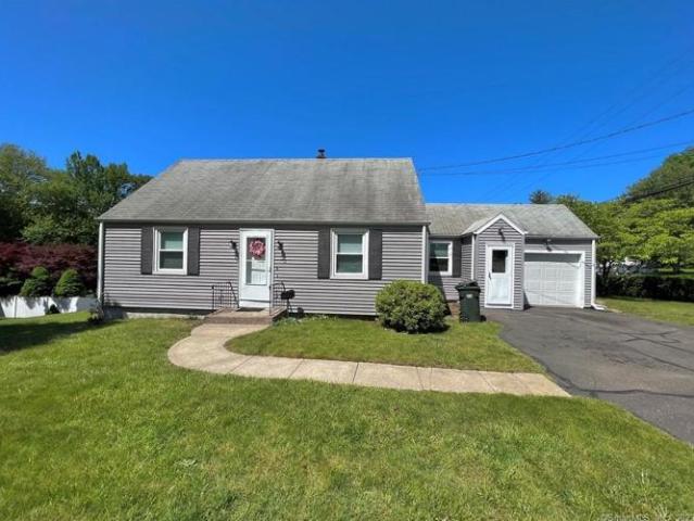 6 Belleview Ave, Southington, CT 06489