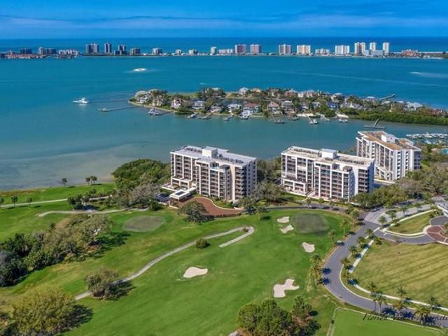 6 Belleview Blvd Apt 105, Belleair, FL 33756