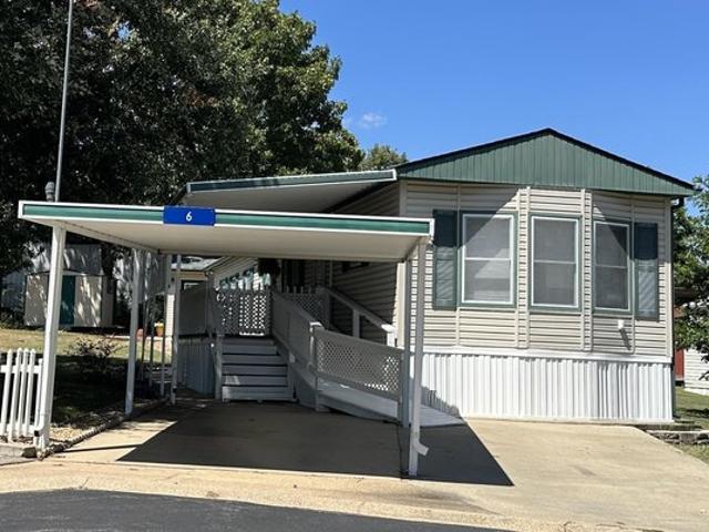 6 Benjamin Dr, Mountain Home, AR 72653