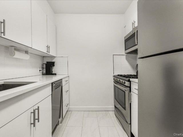 6 Birchwood Court 5B
