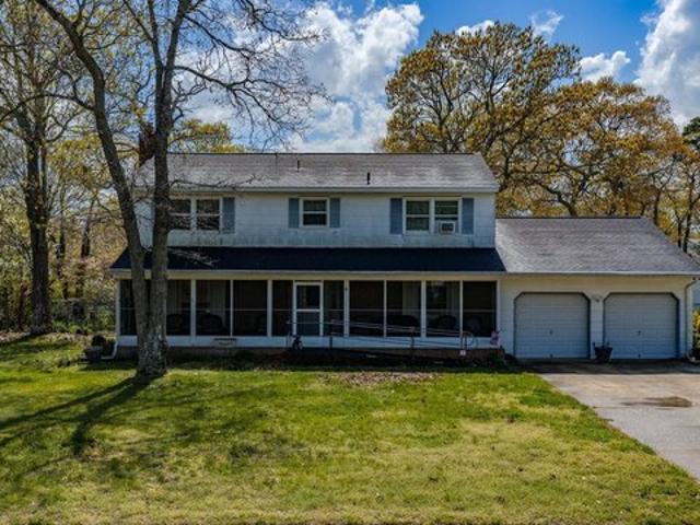 6 Black Oak Dr, Ocean View, NJ 08230