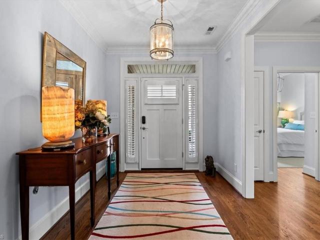 6 Blakeney Place