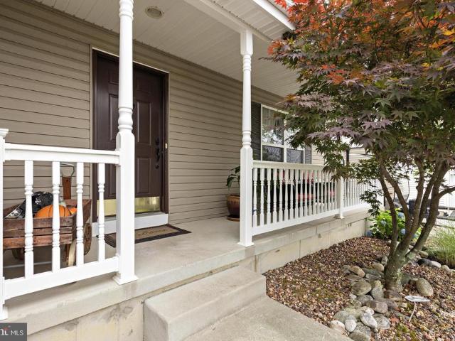 6 Bobstay Road