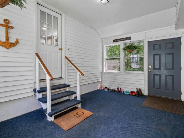6 Bona Vista Drive