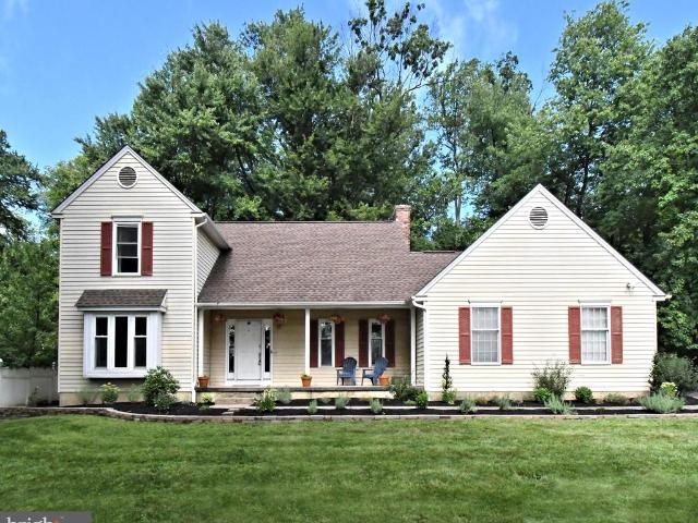 6 Boulder Drive