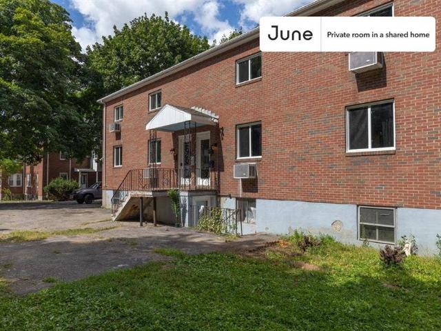6 BR in Boston