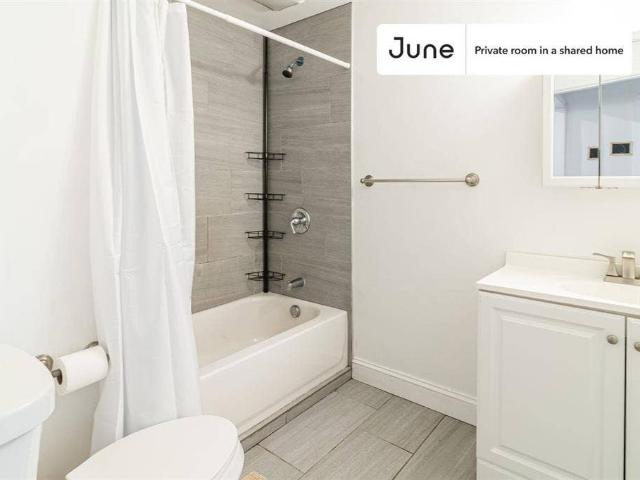 6 BR in Boston
