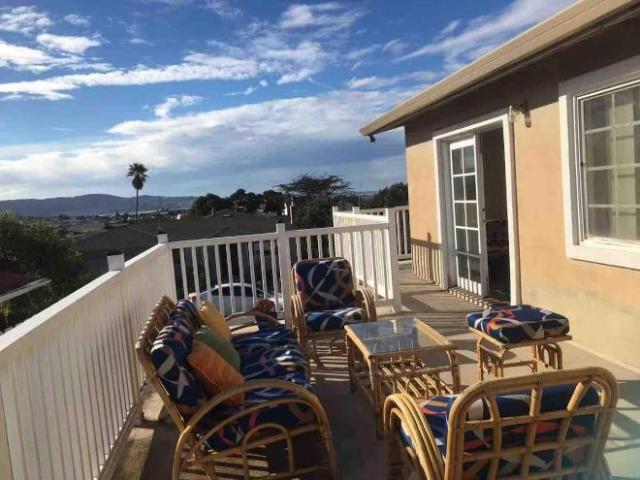 6 Br, 2 bath, Condo 1724 Luxton St