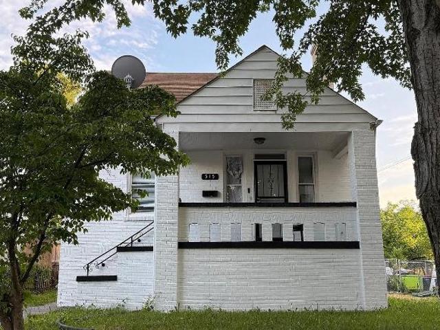 6 Br, 2 bath, Single Family 515 Lebaum St SE