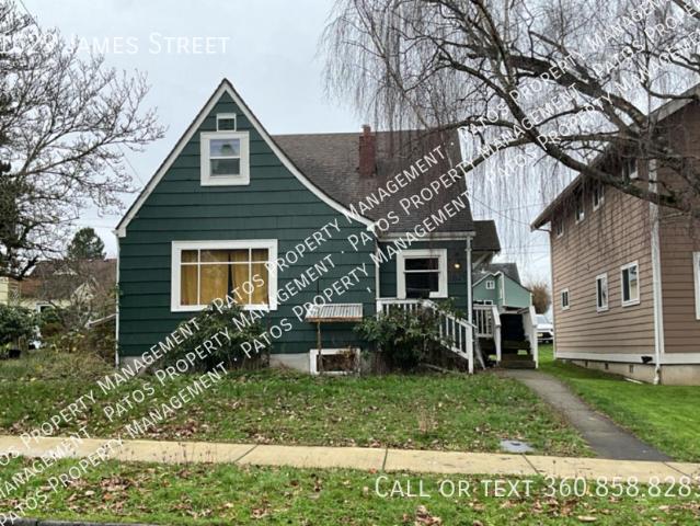 6 BR, 2 BA Apartment 1629 James Street, Bellingham, WA 98225