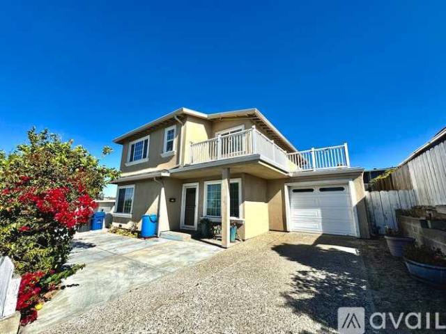 6 BR, 2 BA Apartment 1724 Luxton Street, Seaside, CA 93955