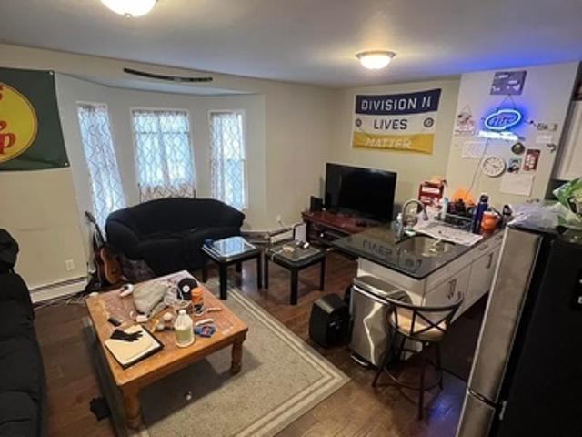 6 BR, 2 BA Apartment 423 Hudson Ave, Unit 2, Albany, NY 12203