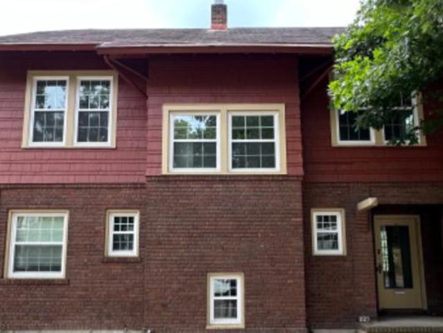 6 Br, 3 bath, Single Family 223 Woolper Ave
