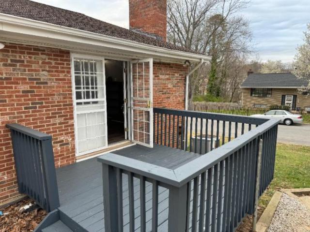 6 Br, 3 bath, Single Family 3405 Glen Ave