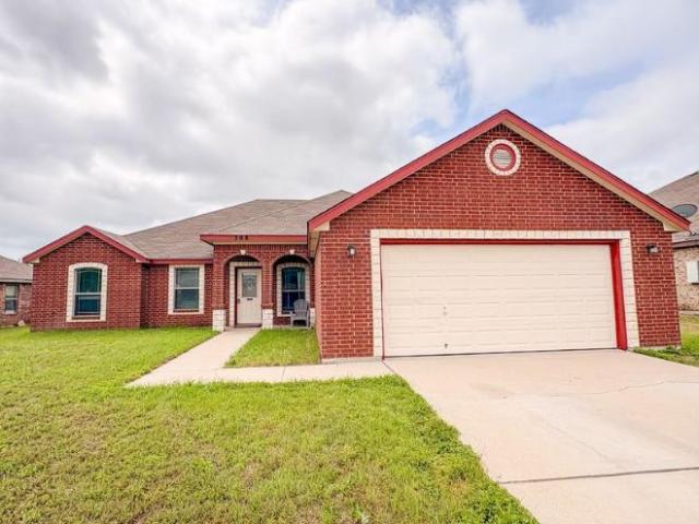 6 Br, 3 bath, Single Family 308 Curtis Dr