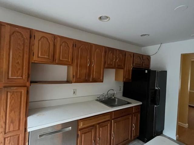 6 BR, 3 BA Apartment 134 Roosevelt Boulevard, Hauppauge, NY 11788