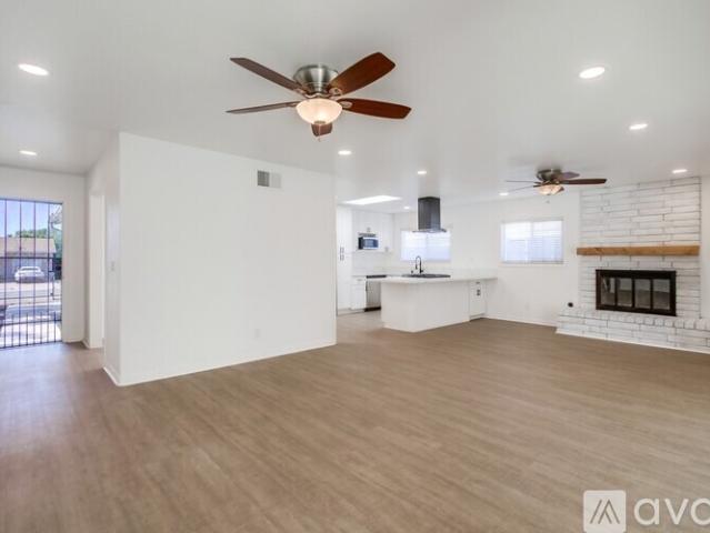 6 BR, 3 BA Apartment 237 Palm Avenue, Chula Vista, CA 91911
