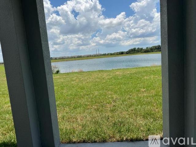 6 BR, 3 BA Apartment 6011 Blue Paloma Ct, Palmetto, FL 34221