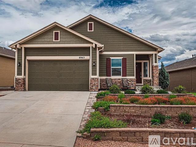 6 BR, 3 BA Apartment 8963 Backgammon Drive, Colorado Springs, CO 80924
