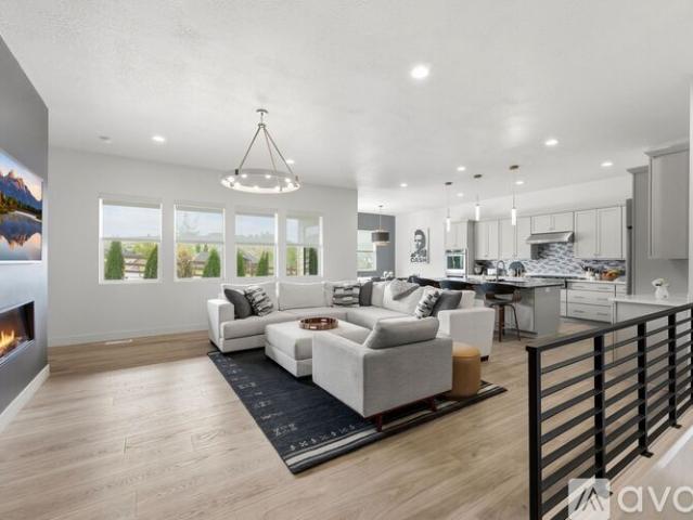 6 BR, 4.5 BA Apartment 2172 North Beargrass Way, Heber City, UT 84032