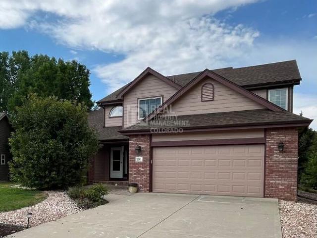 6 Br, 4 bath, Single Family 2511 Glendale Ct