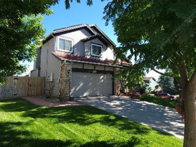6 Br, 4 bath, Single Family 5415 South Dunkirk Way