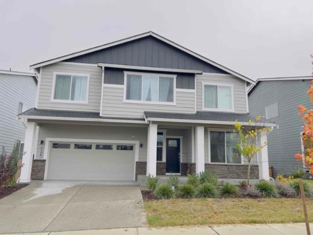 6 Br, 4 bath, Single Family 5130 86th Ave NE