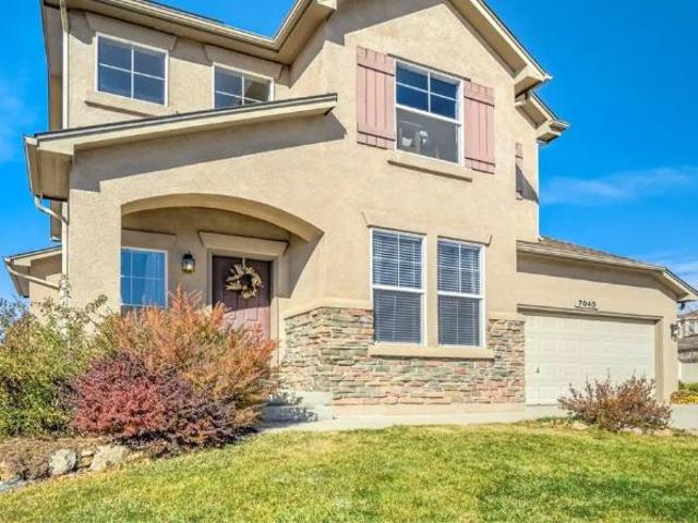 6 Br, 4 bath, Single Family 7040 Auburn Hills Court