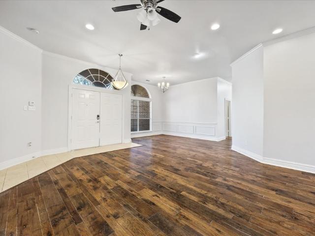 6 BR, 4 BA Apartment 2045 Chisholm Trail, Rockwall, TX 75032