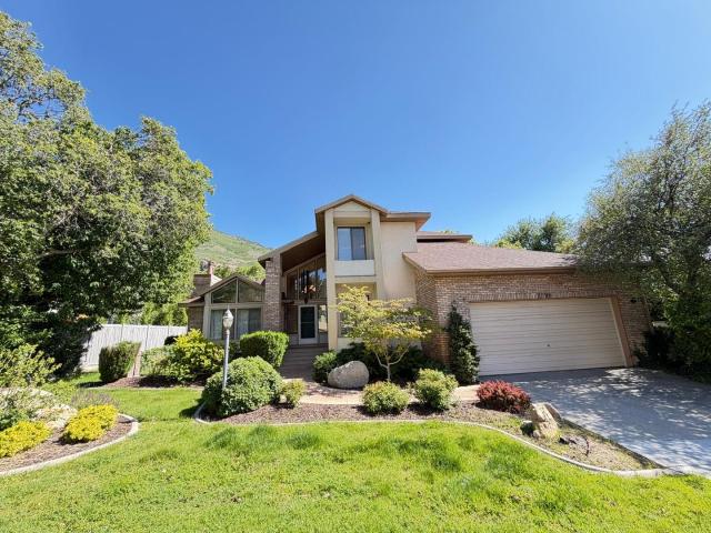 6 BR, 4 BA Apartment 2298 E Oak Leaf Way, Sandy, UT 84092