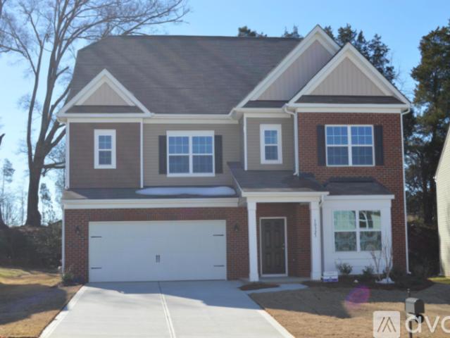 6 BR, 5.5 BA Apartment 10323 Rutledge Ridge Drive Northwest, Concord, NC 28027