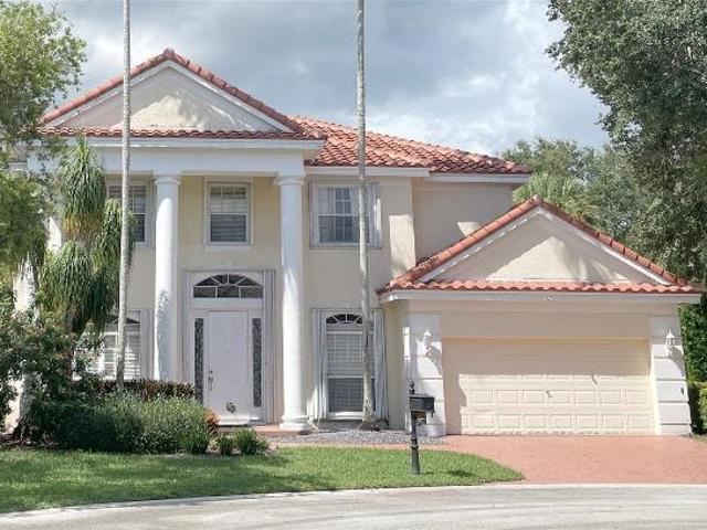 6 Br, 5 bath, Single Family 10225 NW 60th Place