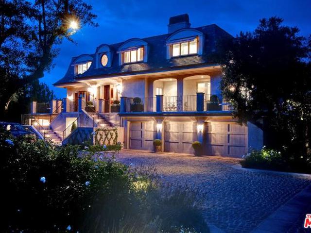 6 Br, 5 bath, Single Family 980 Stradella Road