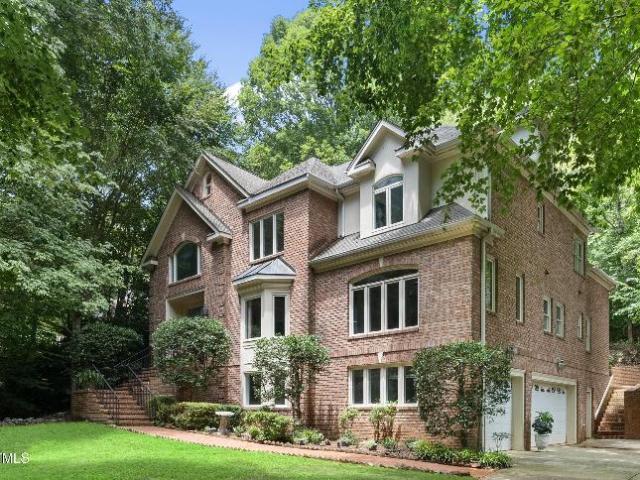 6 Br, 7 bath, Single Family 106 Birkhaven Drive