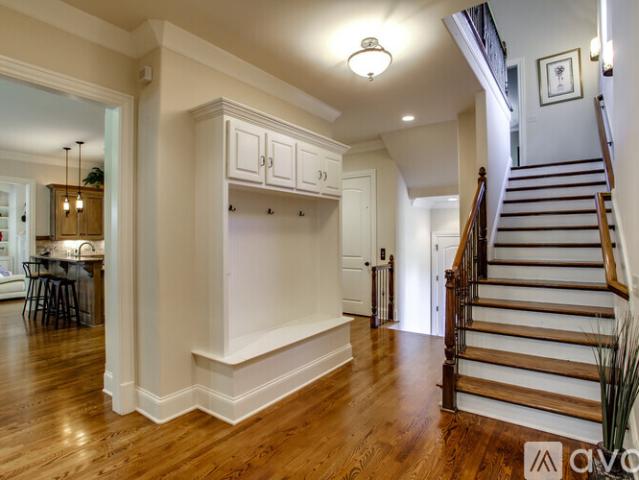 6 BR, 8 BA Apartment 7 Crooked Stick Lane, Brentwood, TN 37027