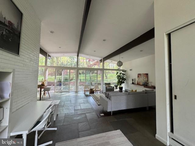 6 Branchwood Court