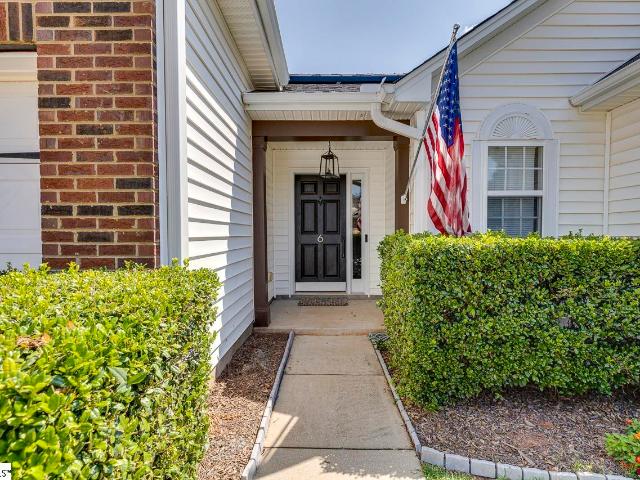 6 Brimfield Court
