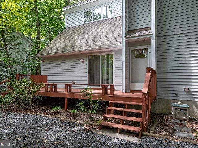 6 Briarcrest Drive